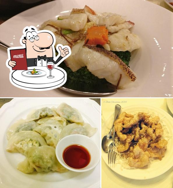 Moon Koon Chinese Restaurant in Petersham - Restaurant reviews