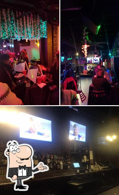 Allure Bar & Lounge, Washington - Restaurant menu, prices and reviews