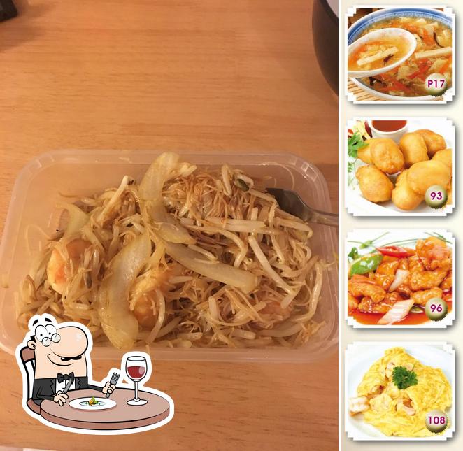 The Hot Wok Chinese, 30 London Rd in Romford - Restaurant menu and reviews
