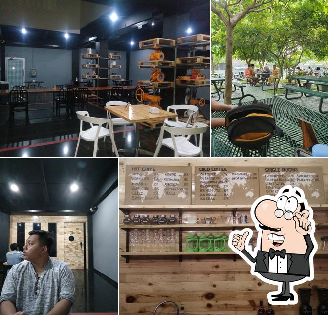 One Refinery Coffee Shop, Pekanbaru - Menú del restaurante, precios y ...