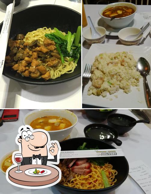 Wendy's Galaxy Mal restaurant, Surabaya, Jln. Dharmahusada 35- 37 ...