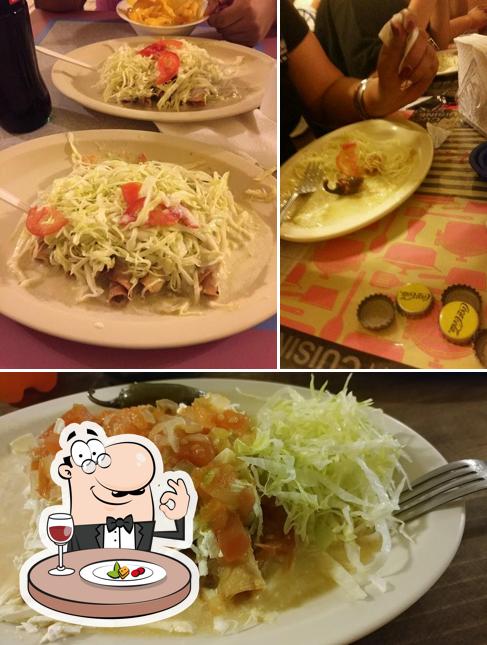 Tacos Aca Toy #2, Ciudad Acuña - Menú del restaurante, precios y reseñas