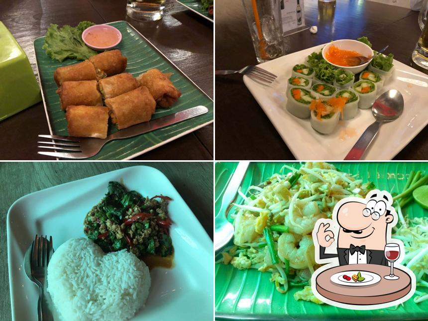 Naga Cafe, Bangkok, Si Lom - Restaurant menu, prices and reviews