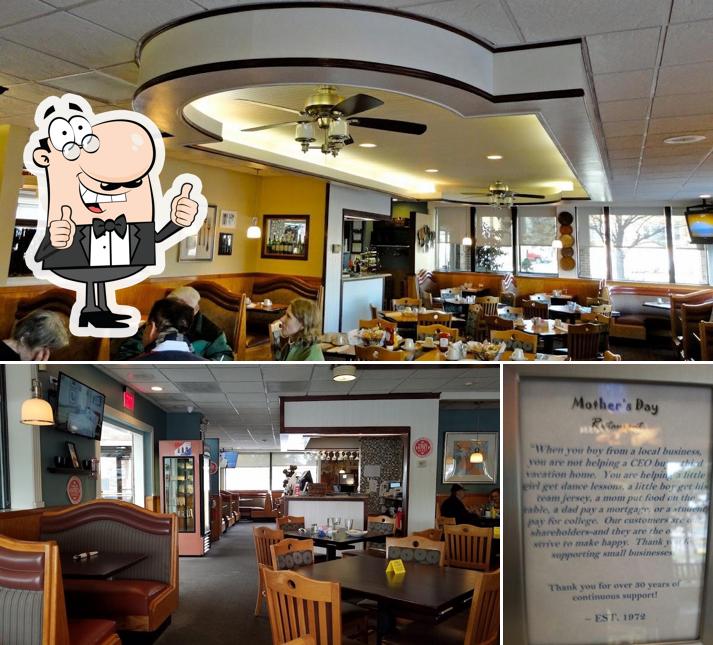 MOTHER'S DAY RESTAURANT in North Riverside - Restaurant menu and reviews