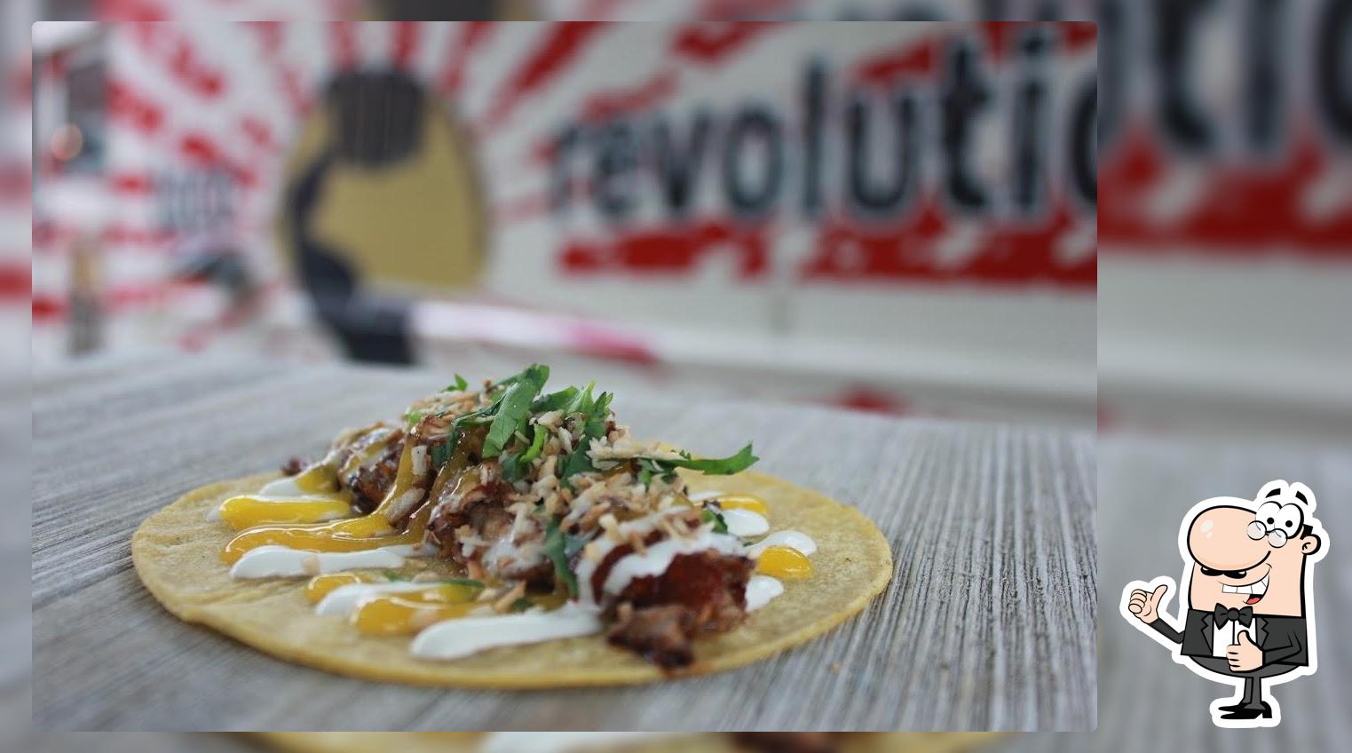 Taco Revolution in Mill Bay - Restaurant reviews