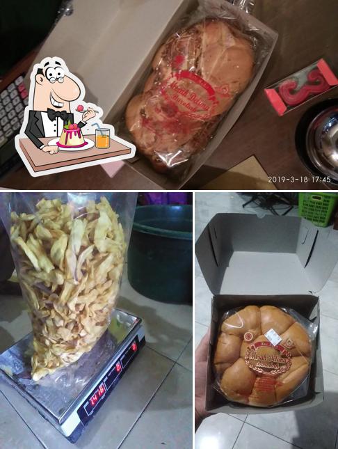 Merah Delima bakery Pusat, Kediri - Restaurant reviews
