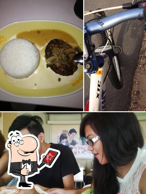Jollibee restaurant, Angeles, Jose Abad Santos Ave