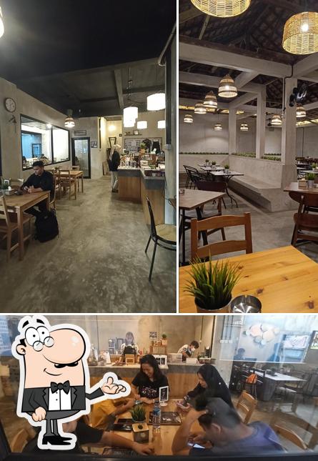Lekker Dan Kopi By Lekker Story Rawamangun, East Jakarta - Restaurant ...