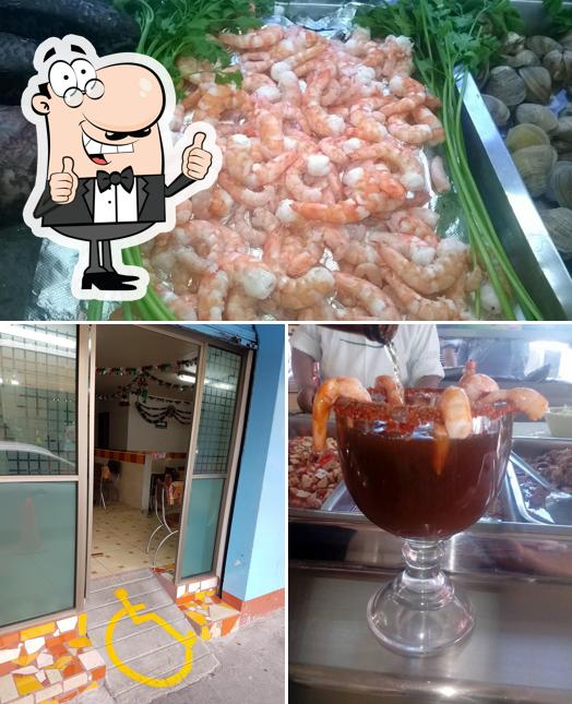 Mariscos Tamiahua restaurant, Mexico City, C. 12 - Restaurant reviews