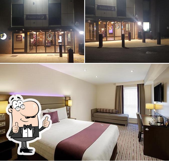 Premier Inn Harlow East (Church Langley) hotel in Harlow - Restaurant ...