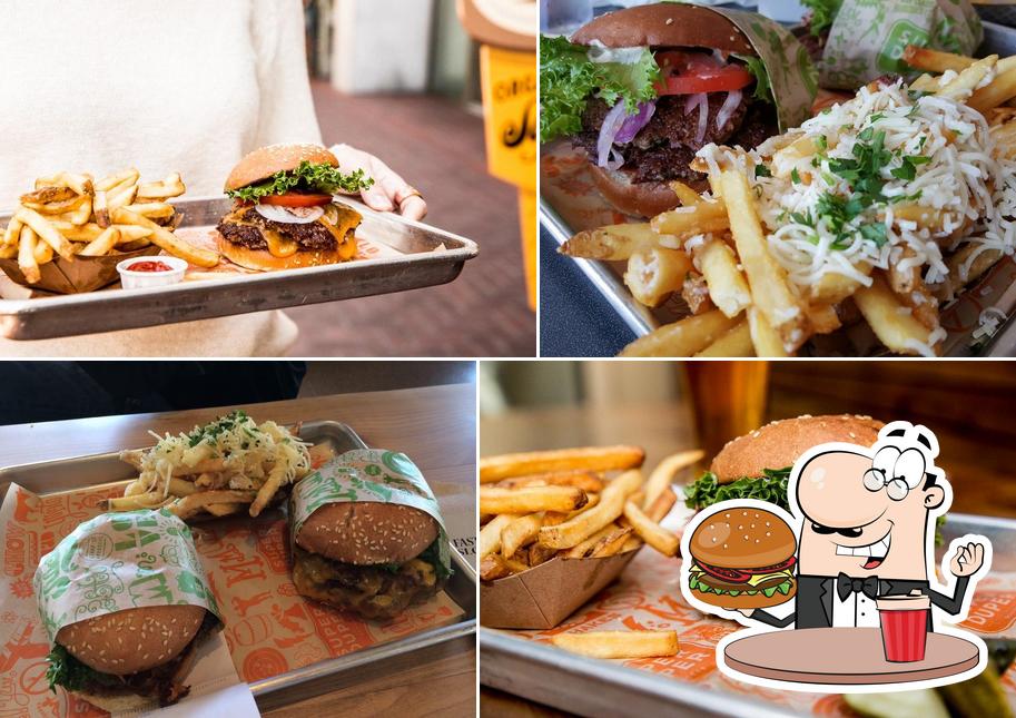 Super Duper Burgers in Novato - Restaurant menu and reviews