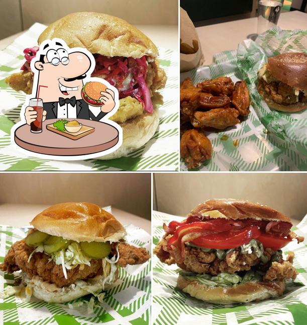 Daddy's Chicken in Toronto - Restaurant menu and reviews