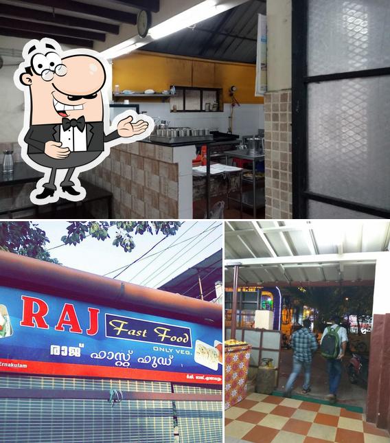Raj Fast Food, Ernakulam, X7HJ+XH7 - Restaurant reviews
