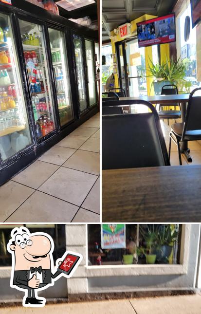 Delgado's Deli Grocery, Sleepy Hollow - Restaurant menu, prices and reviews