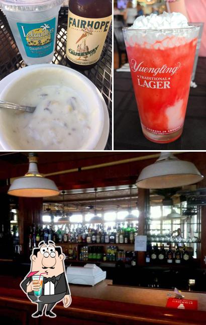 Islanders Restaurant & Bar, Dauphin Island - Restaurant menu, prices ...