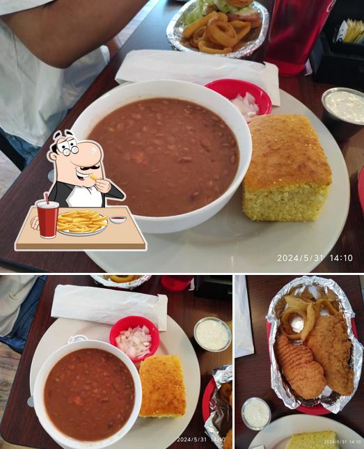 Blanch's Family Diner, Clendenin - Restaurant menu, prices and reviews