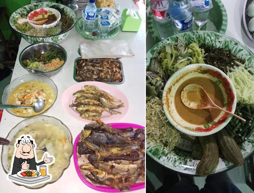 Nasi Pecel Tumpang Khas Kediri Pak Narko, Mlandangan - Menú del ...