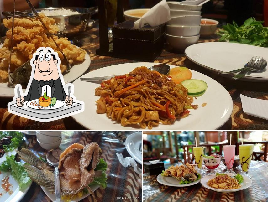 Bale Timoho Resto restaurant, Yogyakarta, Jl. Ipda Tut Harsono No.58 ...