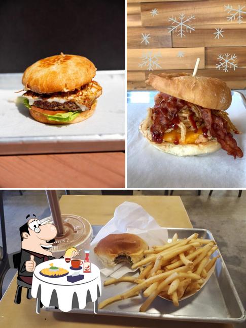 CHOM Burger in Provo - Restaurant menu and reviews