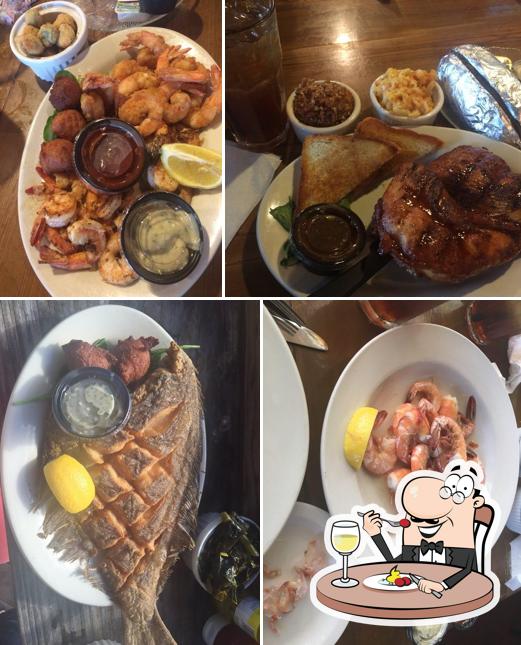 Skippers’ Fish Camp in Darien - Restaurant menu and reviews