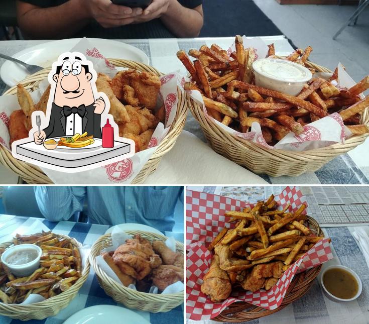 Smokehousenbroasters Calgary in Calgary - Restaurant menu and reviews