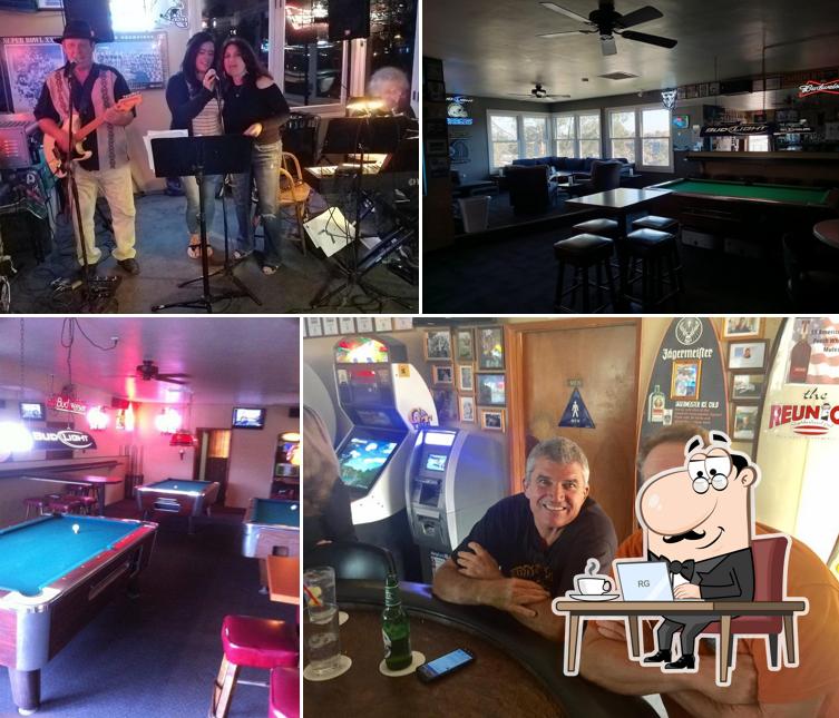 The Reunion Pub, San Diego - Restaurant menu, prices and reviews