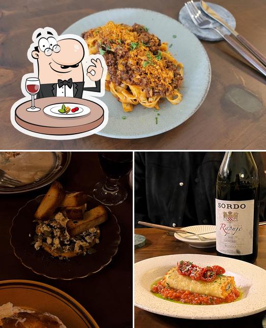 Top 10 restaurants with pig feet in Seoul, august 2025 - Restaurant Guru