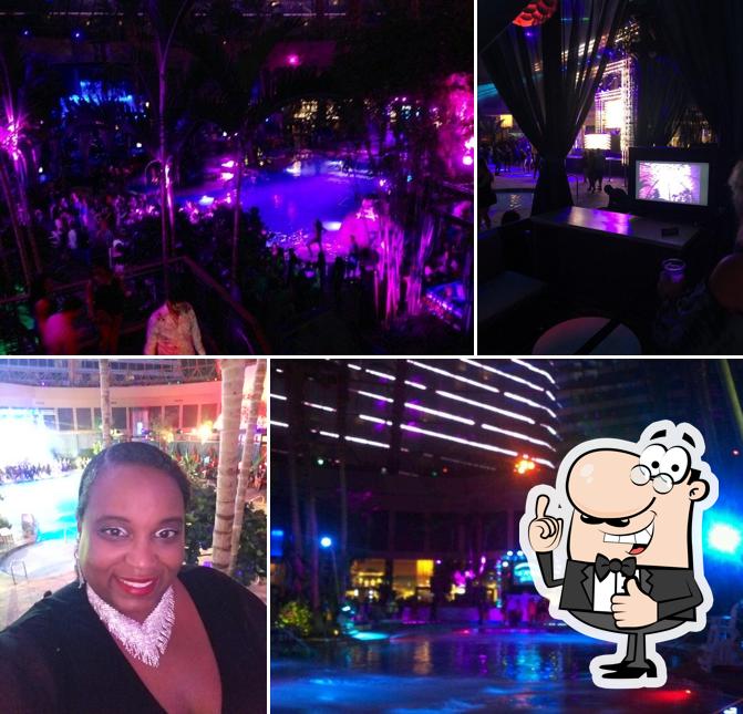 The Pool After Dark in Atlantic City - Restaurant menu and reviews