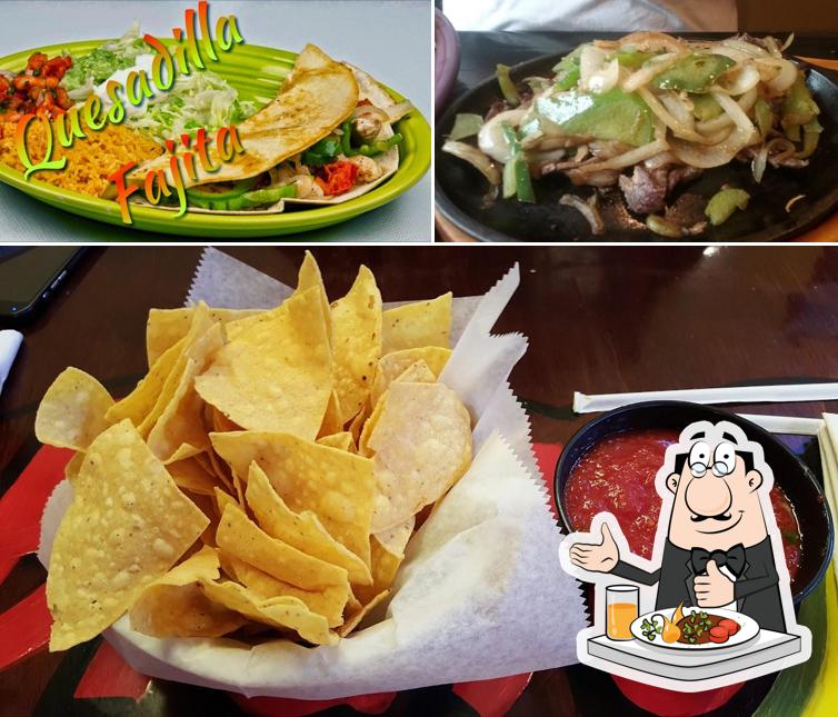 Los Bravos Mexican Restaurant - East side, 6226 E Waterford Blvd in ...