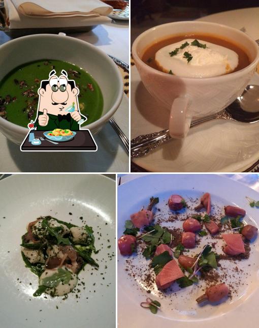 Hyeholde Restaurant in Coraopolis - Restaurant menu and reviews