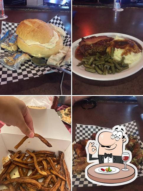Double J Saloon in Redmond - Restaurant menu and reviews