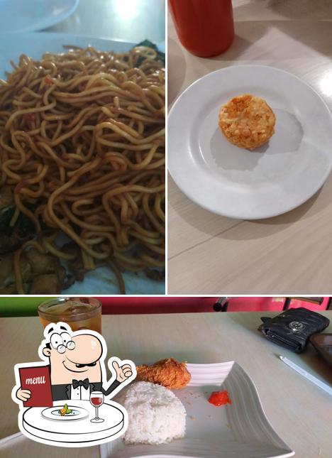 Hajj Chicken, Demak - Restaurant menu, prices and reviews