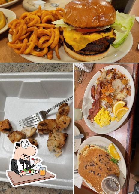 Around the Clock Restaurant, Crystal Lake - Menú del restaurante ...