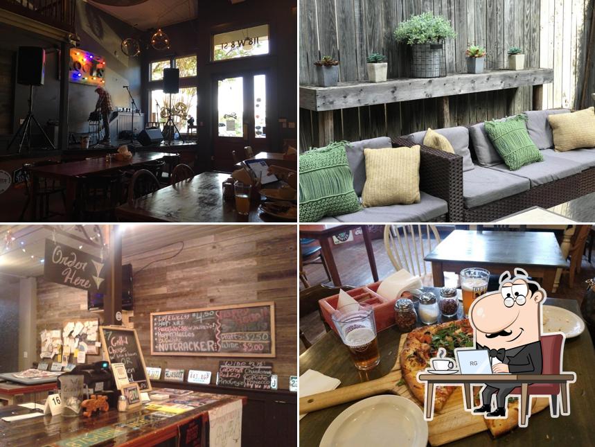 Top 7 pubs & bars in Georgetown, Texas, october 2025 - Restaurant Guru