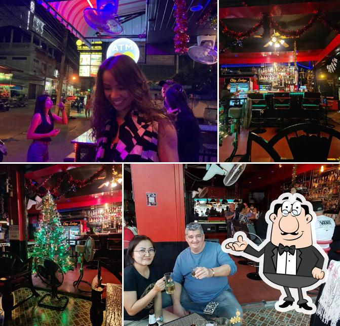 ATM Bar, Udon Thani - Restaurant reviews