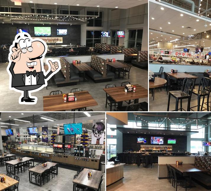 Hy-Vee Market Grille Express in Maple Grove - Restaurant reviews