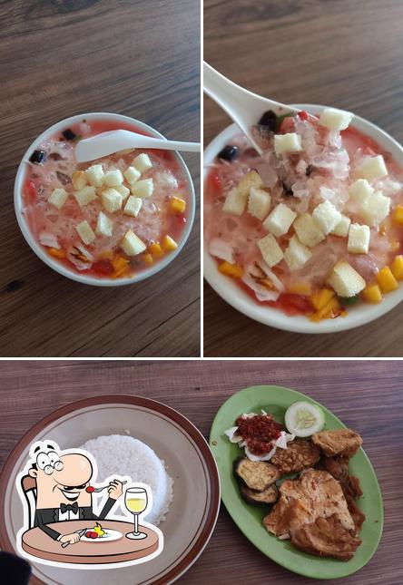 Ayam Penyet LEGENDA restaurant, Kupang - Restaurant reviews