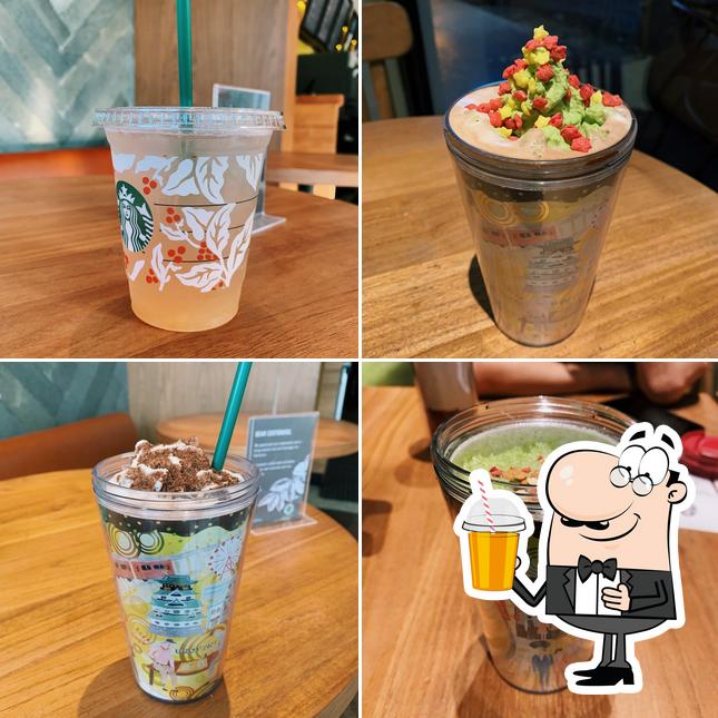 Starbucks, Medan, Jl. Cemara Asri Boulevard Raya No.28 - Restaurant reviews