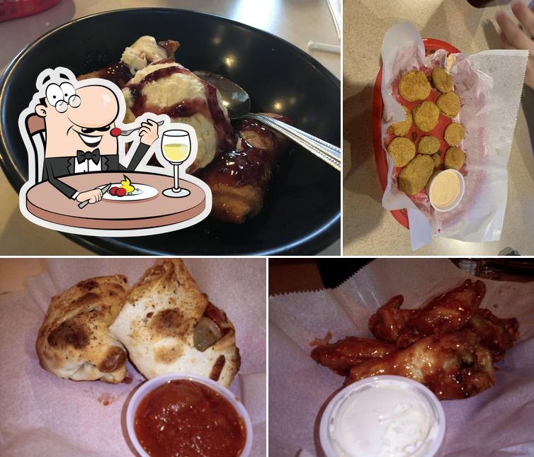 Roni's Pizza Bar, 2149 Frame Rd in Elkview - Restaurant menu and reviews