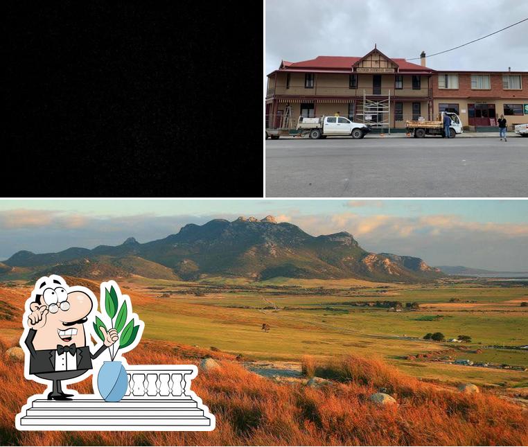Flinders Island Interstate Hotel in Whitemark - Restaurant reviews