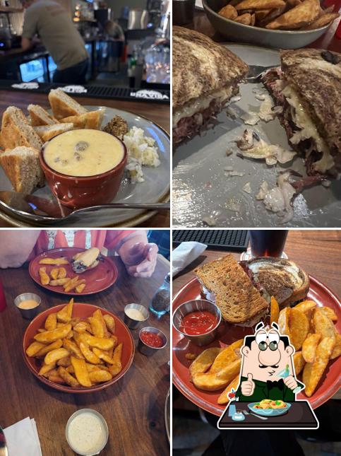 Red Bird Sandwich Company, Wichita - Restaurant menu, prices and reviews