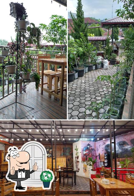 ANYTIME COFFEE cafe, Pematangsiantar - Restaurant reviews