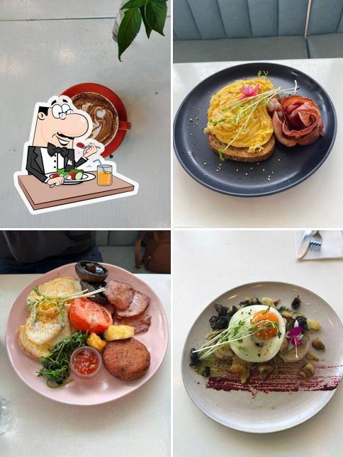 Moon and Back, South Morang - Restaurant menu, prices and reviews