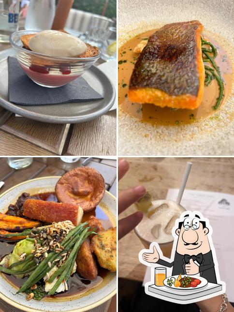 The Three Oaks, Austenwood Ln in Gerrards Cross - Restaurant menu and ...