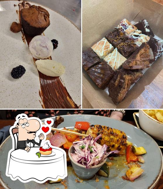The Dog Inn (Belthorn) Ltd, Blackburn - Restaurant menu, prices and reviews