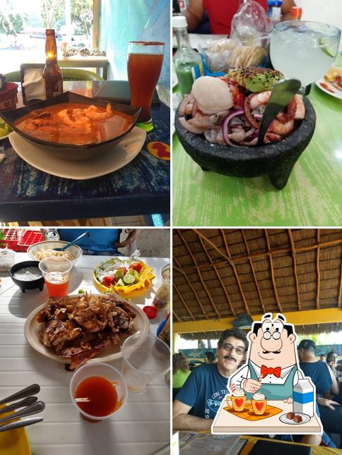 Mariscos Doña Concha restaurant, Manzanillo, J Jesús Alcaraz 34A ...