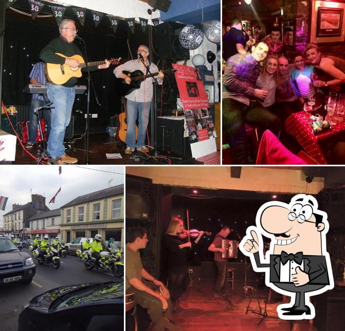 Pollys Pub, Templemore - Restaurant menu, prices and reviews