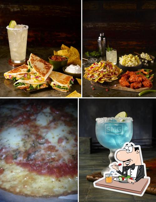 Studio Movie Grill, 8580 Hwy 6 in Houston - Restaurant menu and reviews