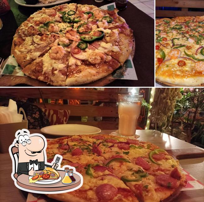 Yolis pizza, Cancún - Restaurant menu, prices and reviews