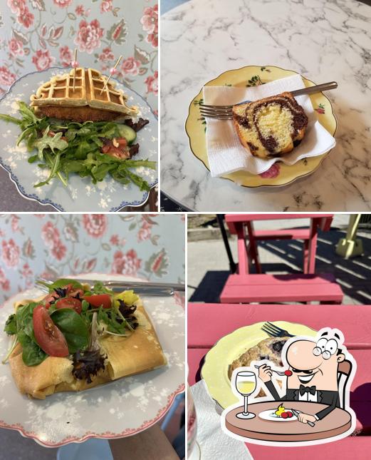 The Pink Cafe, Cobourg - Restaurant menu, prices and reviews